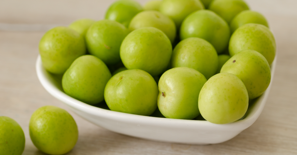 The 20 Best Green Fruits - Impatient Foodie